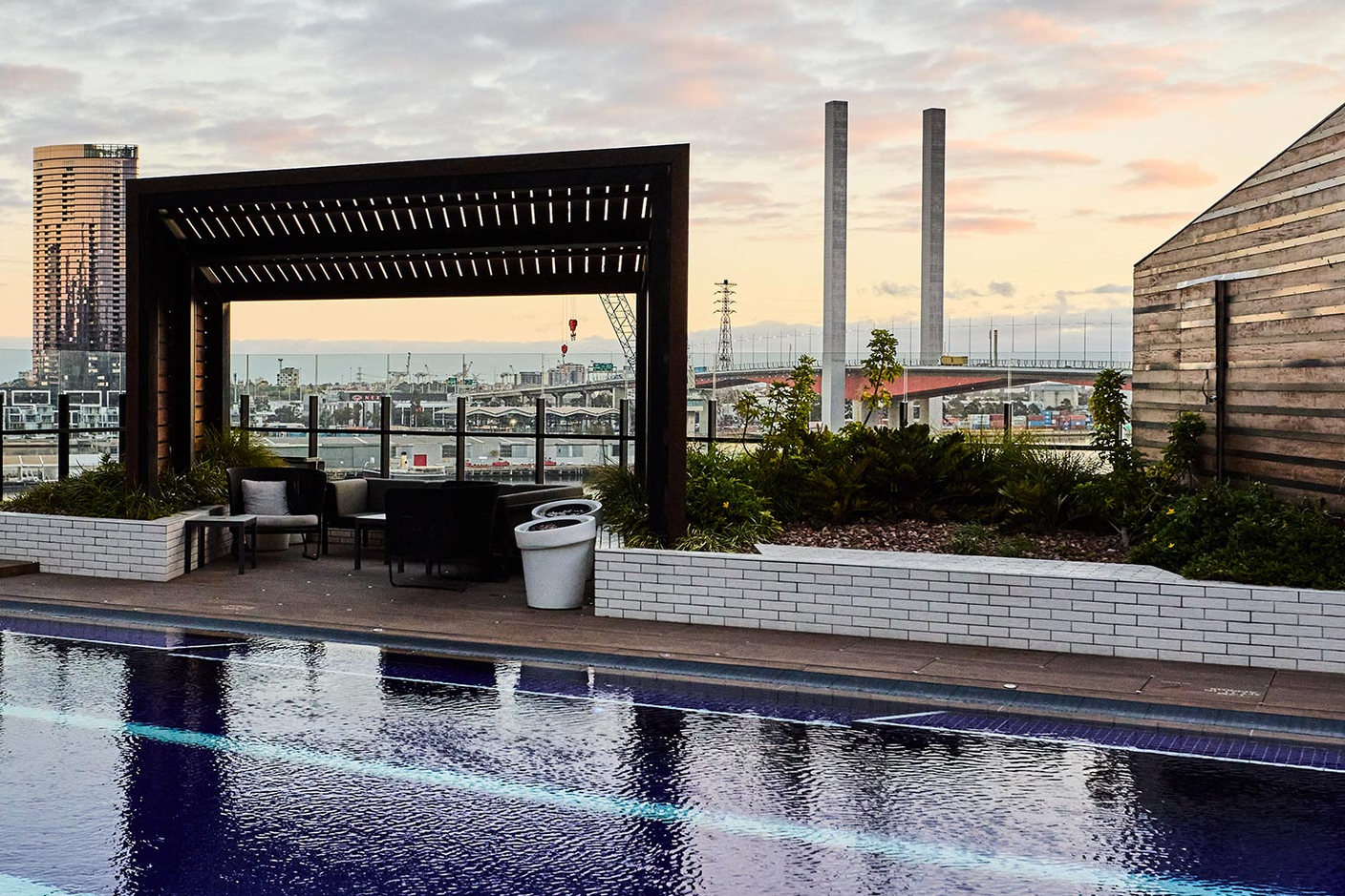 Vibe Hotel Melbourne Docklands - Modern Rooms, Convenient Location ...