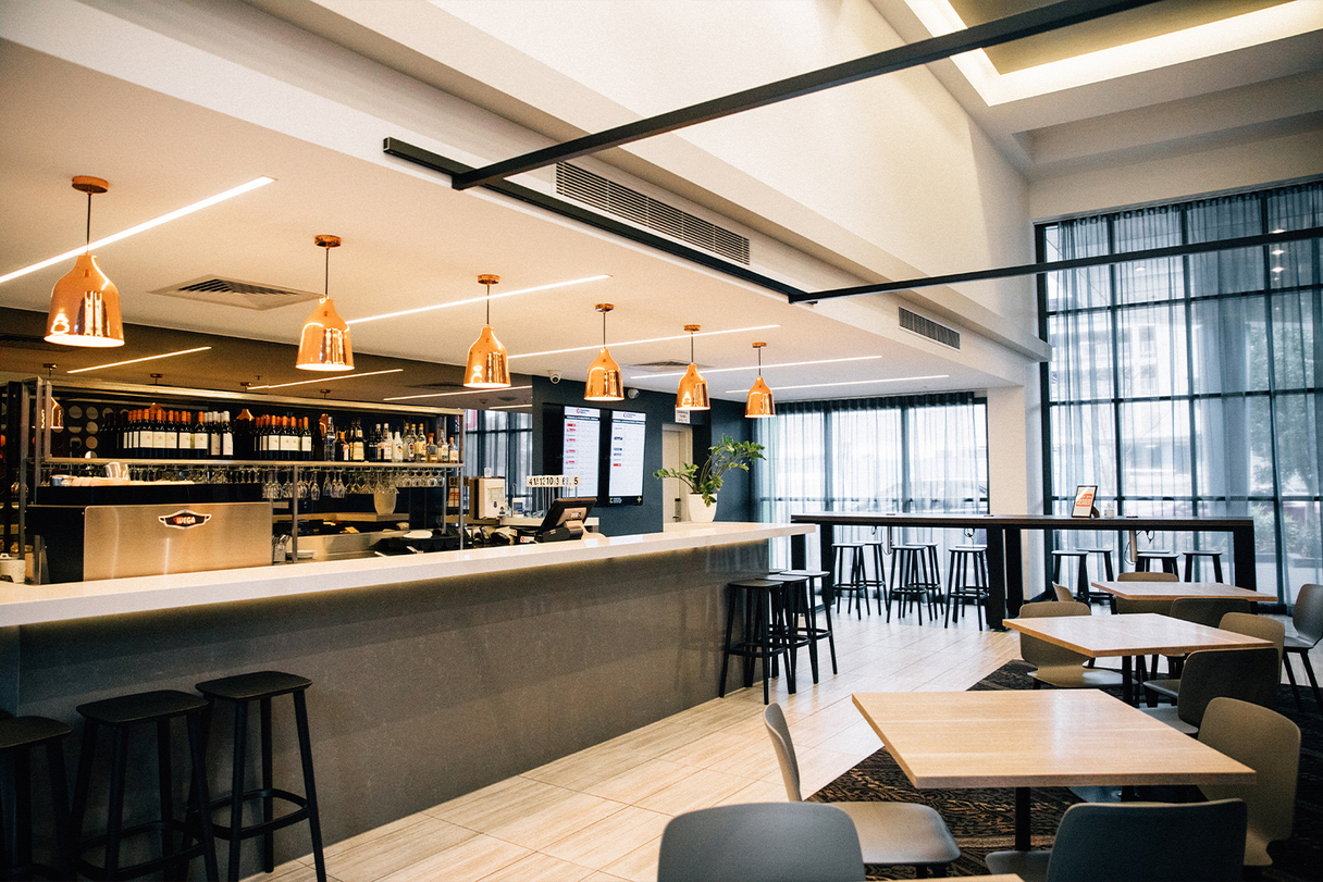 T's Bistro | Travelodge Sydney Airport Dining