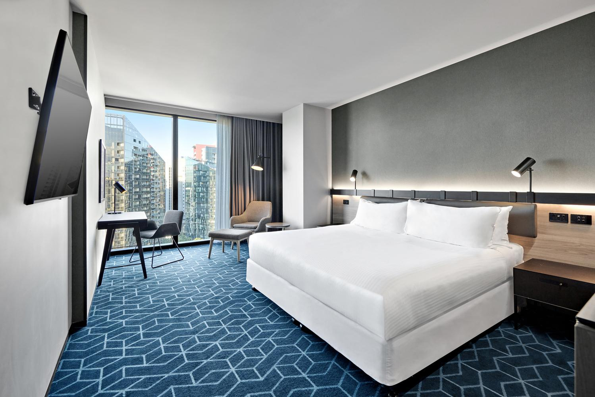 Vibe Hotel Melbourne Docklands - Modern Rooms, Convenient Location & Top Amenities