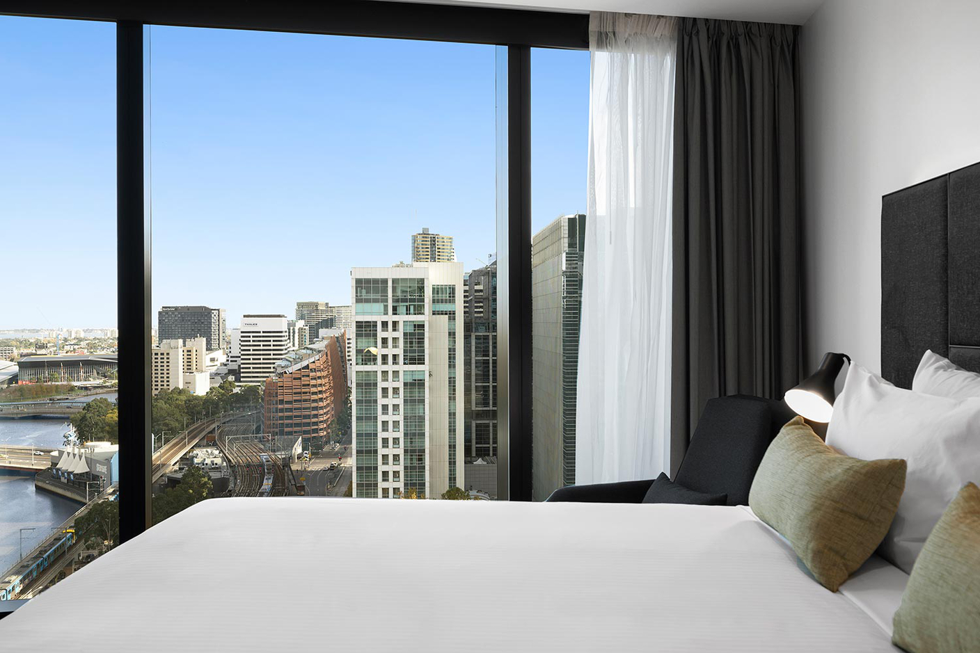 Vibe Hotel Melbourne on Queen St - Official Site