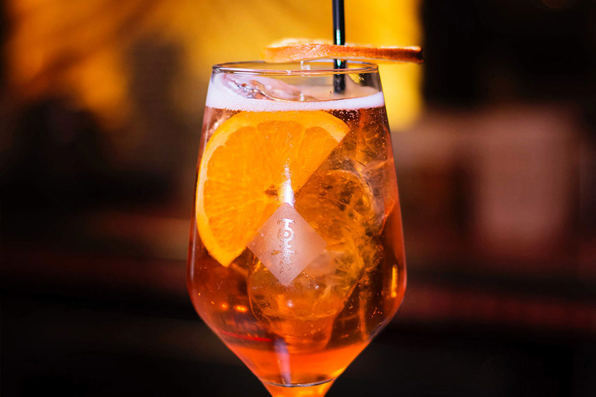 Helix Bar & Dining | Canberra Hotel Dining | Vibe Hotels